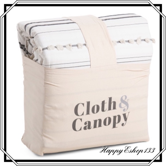 Cloth & Canopy | Bedding | Cloth Canopy Mandy Tufted Comforter Set ...